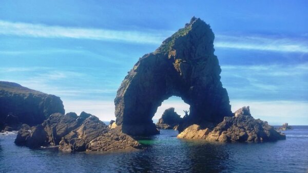 Sea Stack Climbing in Donegal: Everything you Need to Know | Outsider ...